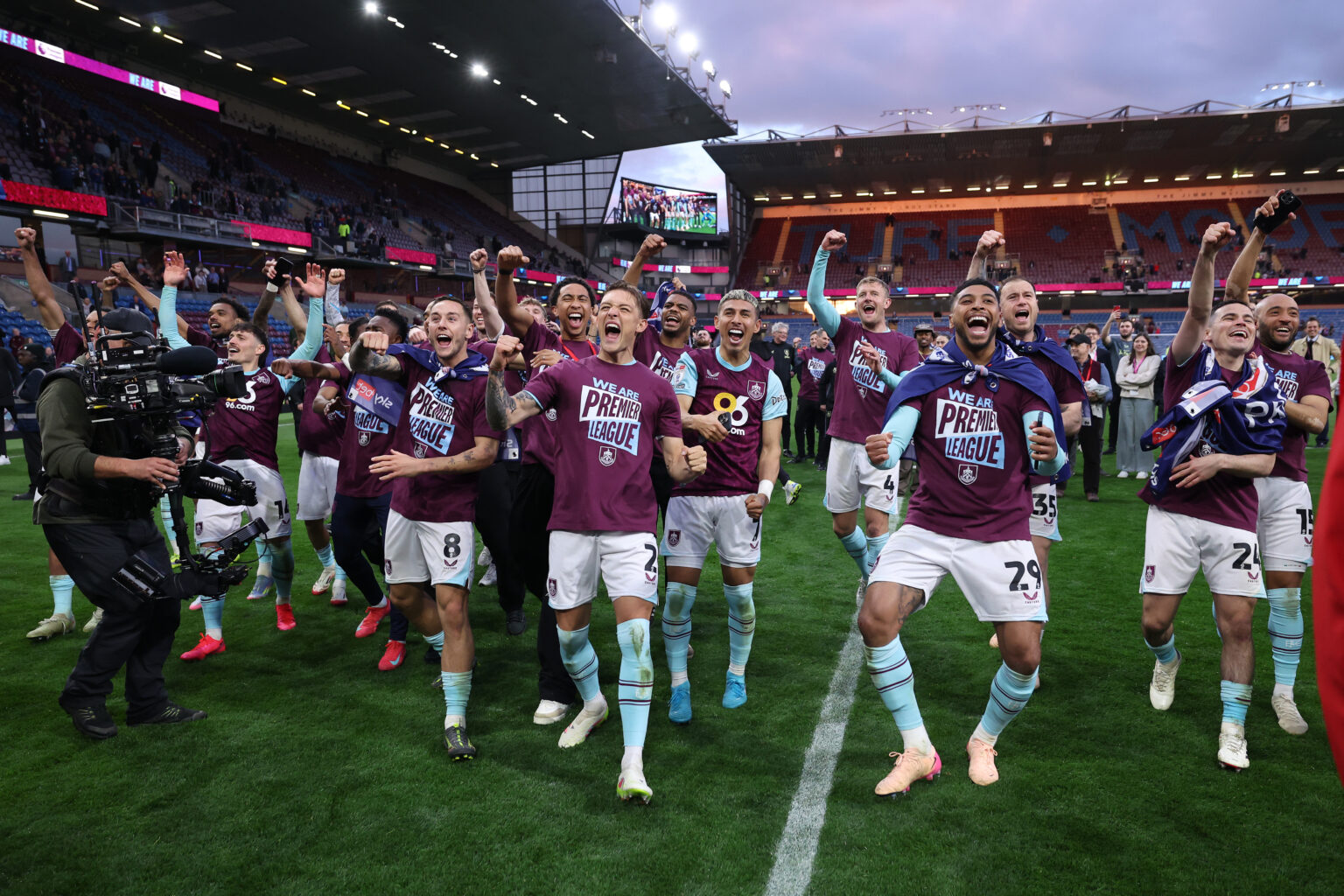 Burnley: the greatest defense the Championship has ever seen - HOOLIGAN ...