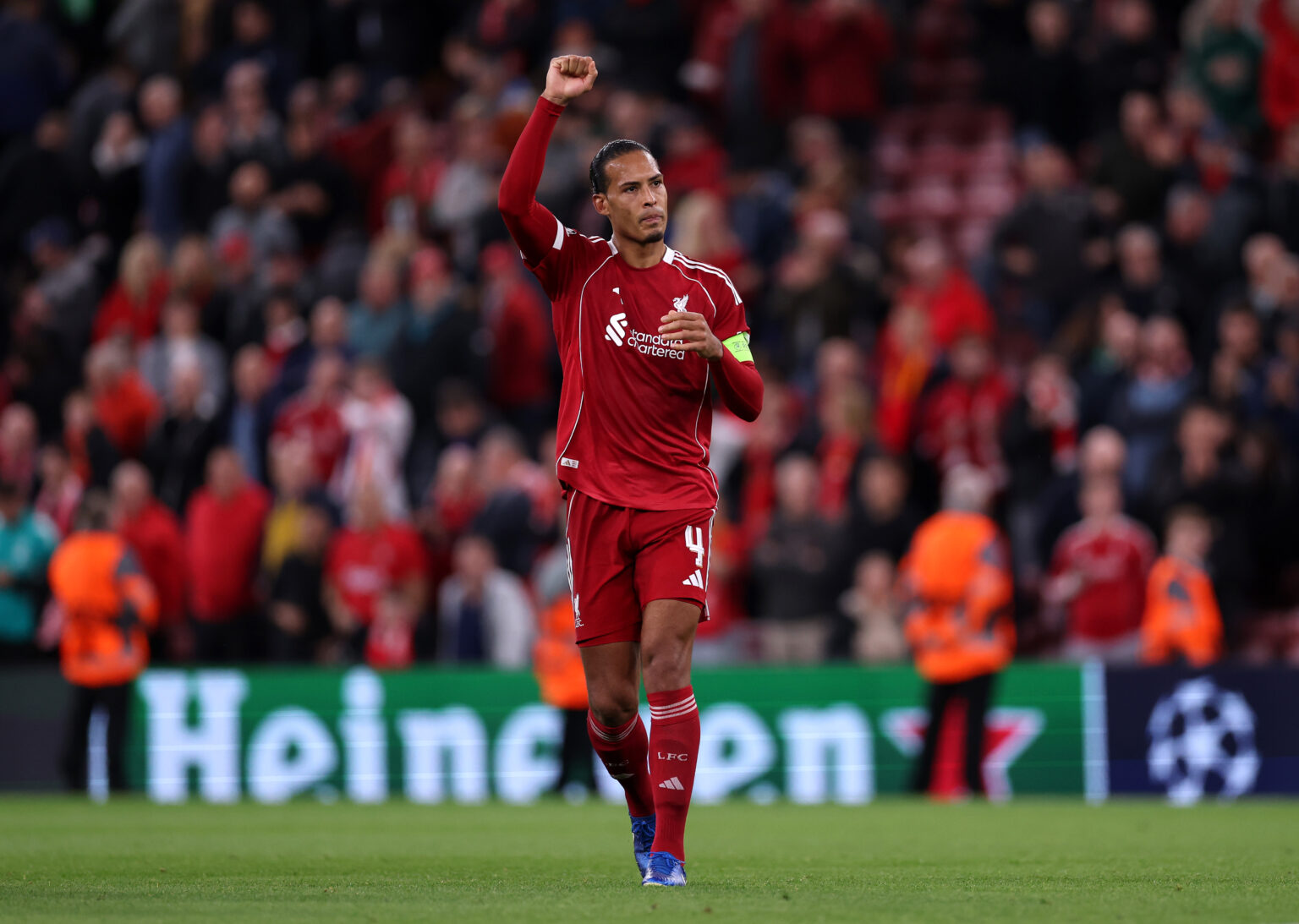 Liverpool Continue to Clutch in Champions League Win - HOOLIGAN SOCCER