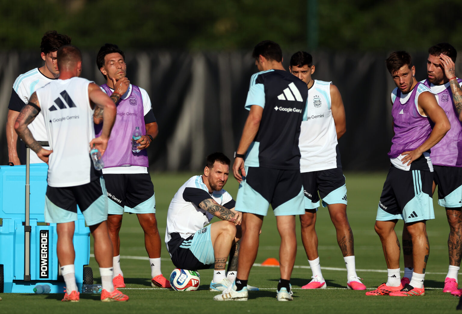 Argentina’s Injury Picture Update: Who’s Out, Who’s Close, and When ...