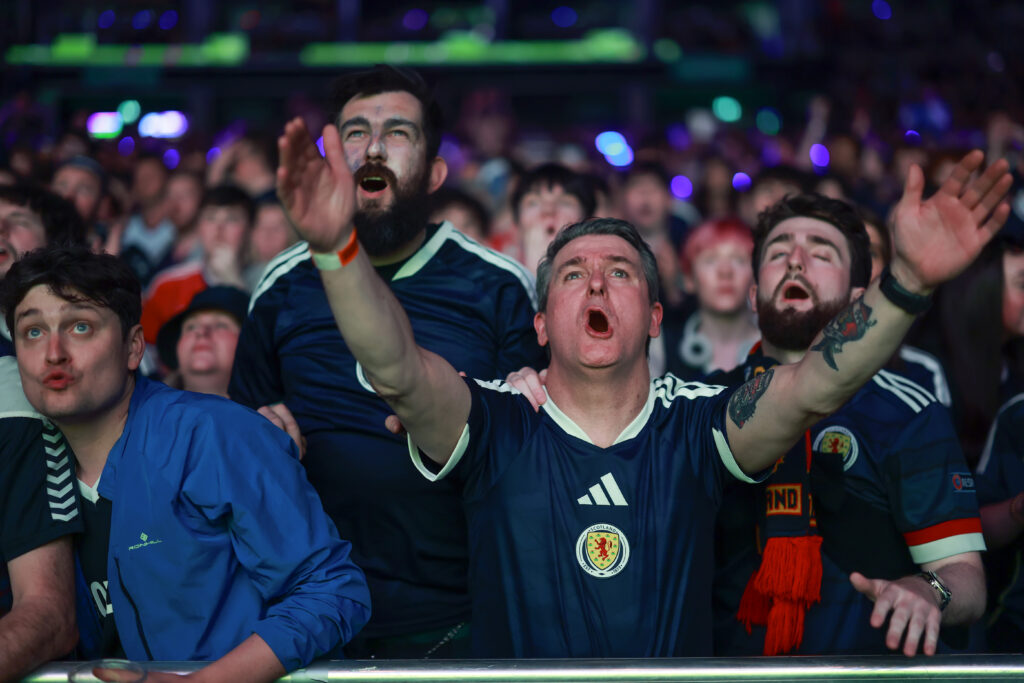 Scotland edging closer to World Cup history - HOOLIGAN SOCCER