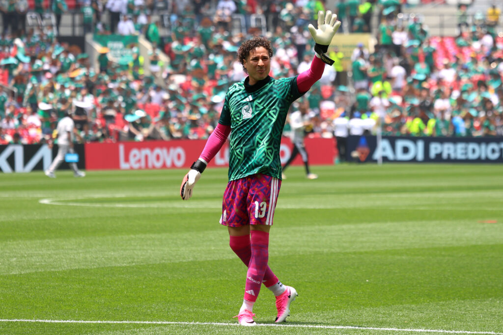 Ochoa hints at retirement after the World Cup - HOOLIGAN SOCCER